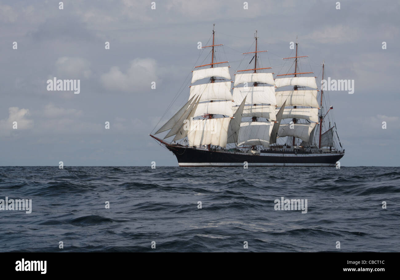 Sailing vessel - Barque Sedov Stock Photo - Alamy