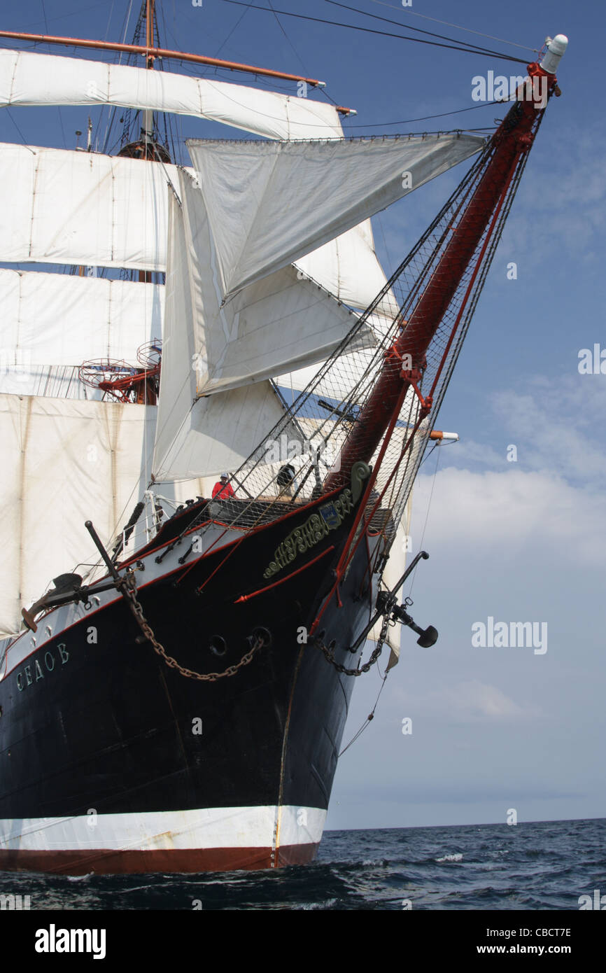 Sailing vessel - Barque Sedov Stock Photo - Alamy