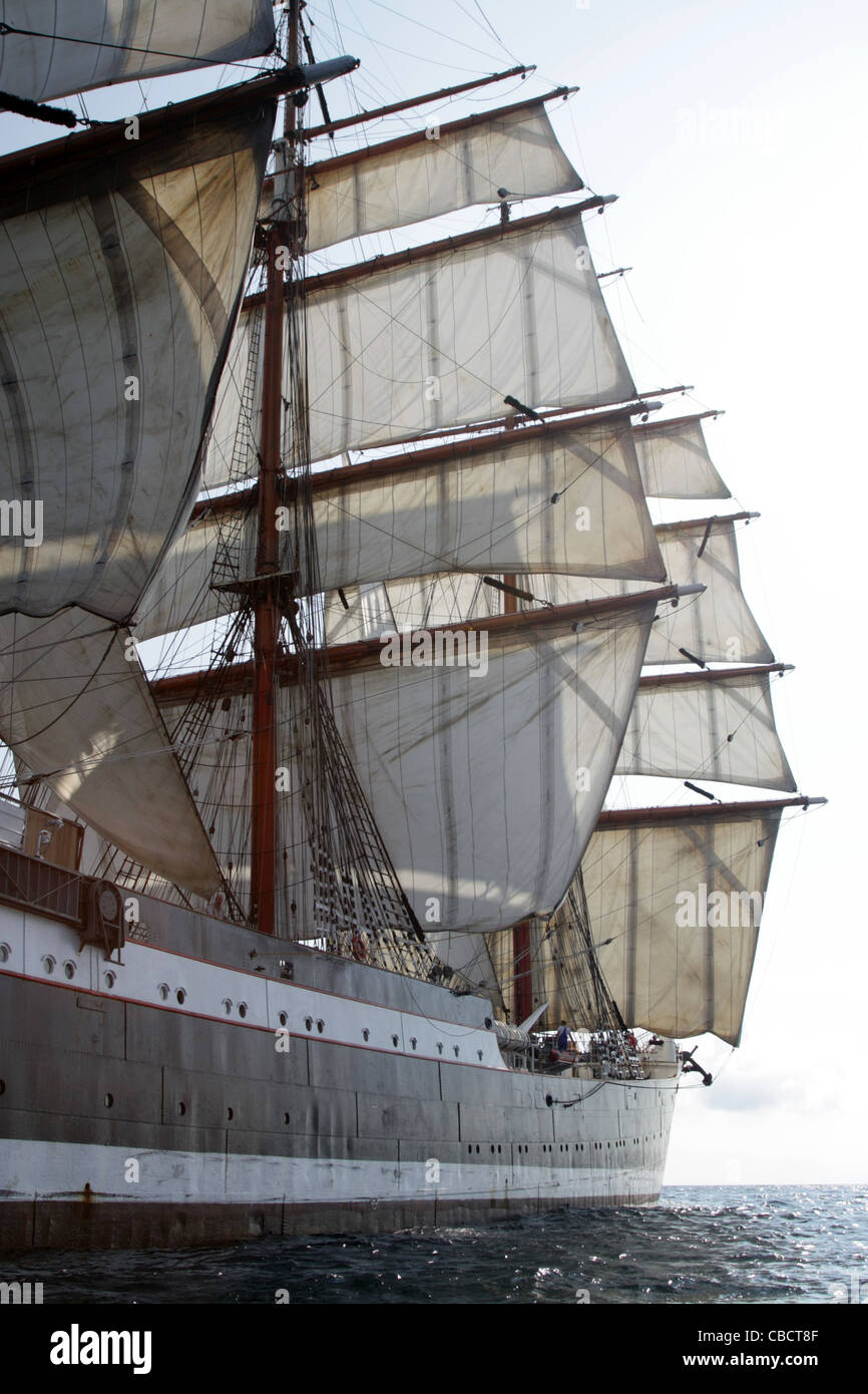 Sailing vessel - Barque Sedov Stock Photo - Alamy