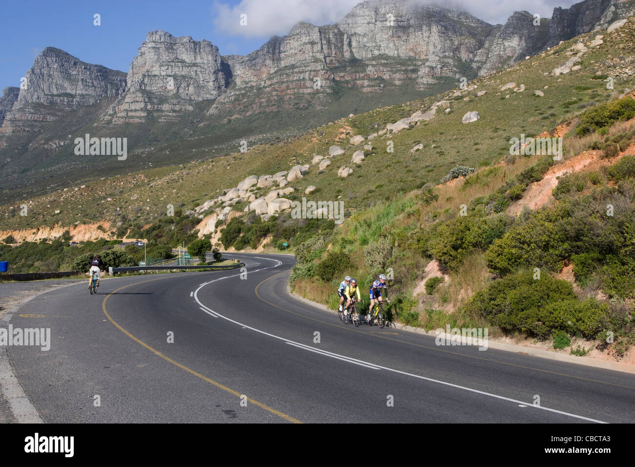 Cape Town: coastal road [Victoria Road [M6] nr. Camp's Bay Stock Photo ...