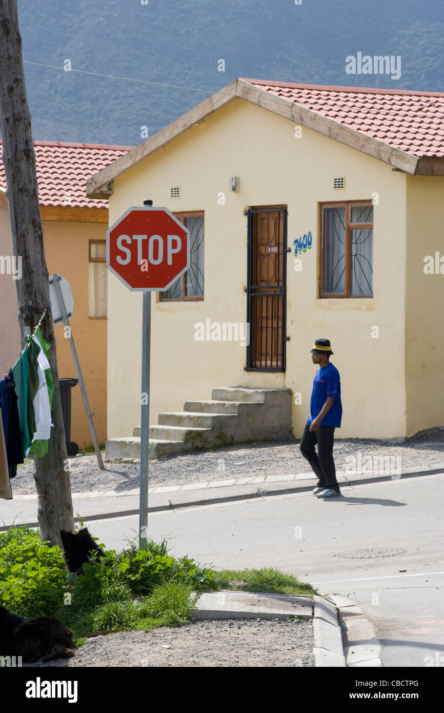Hout Bay: Imizamo Yethu Township - new housing Stock Photo - Alamy