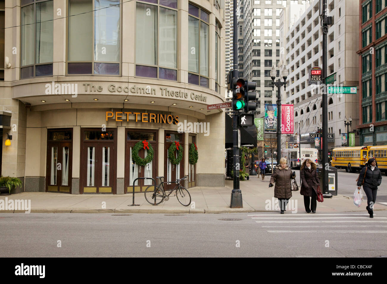 Goodman theatre chicago hi-res stock photography and images - Alamy