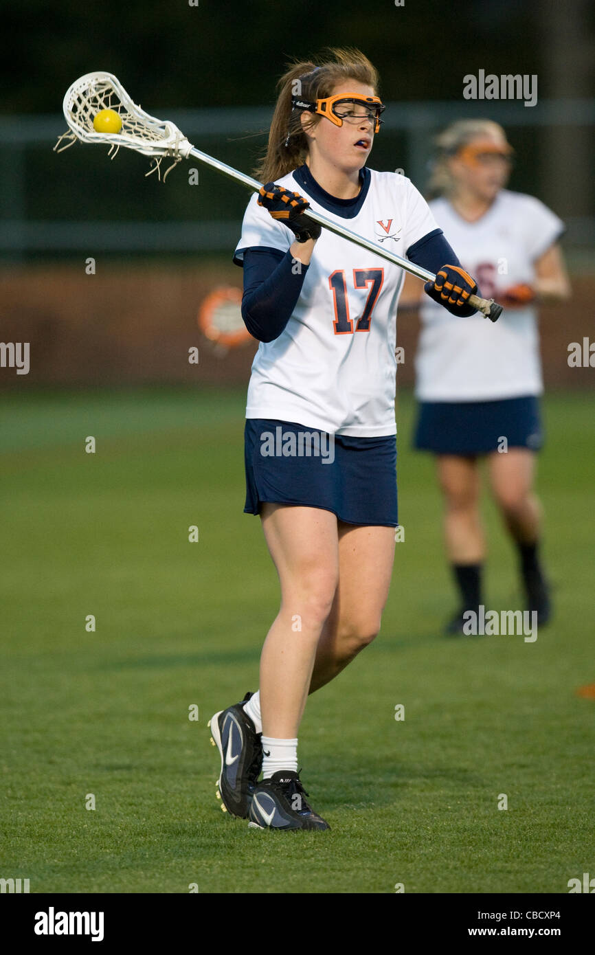 University lacrosse player hi-res stock photography and images - Alamy