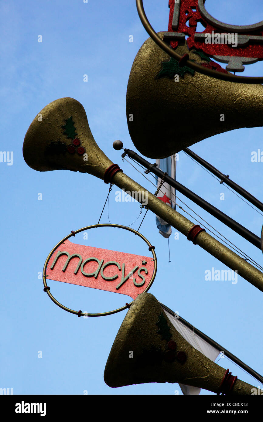 Macy's chicago hi-res stock photography and images - Alamy