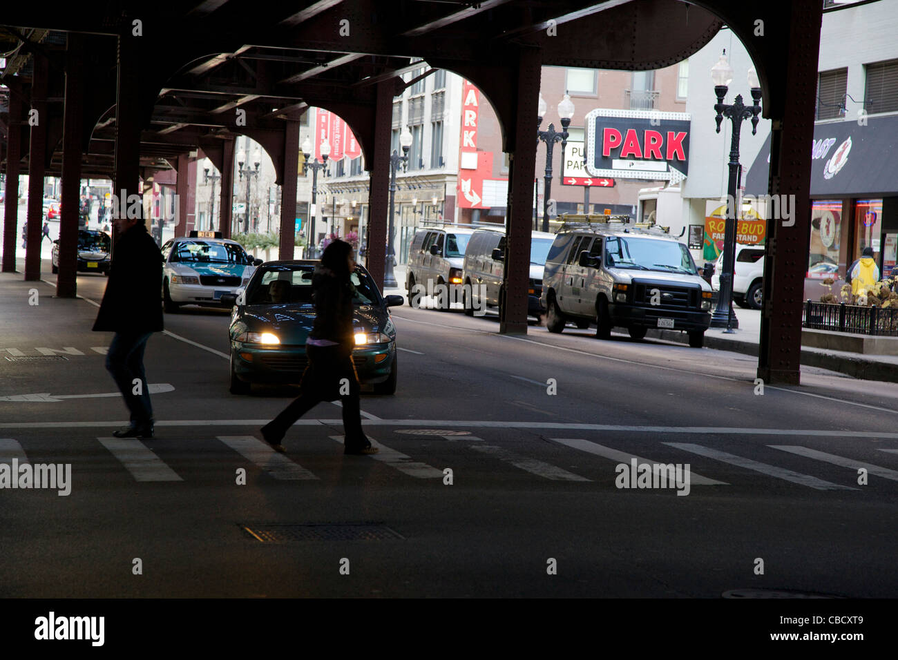 Chicago el tracks hi-res stock photography and images - Alamy