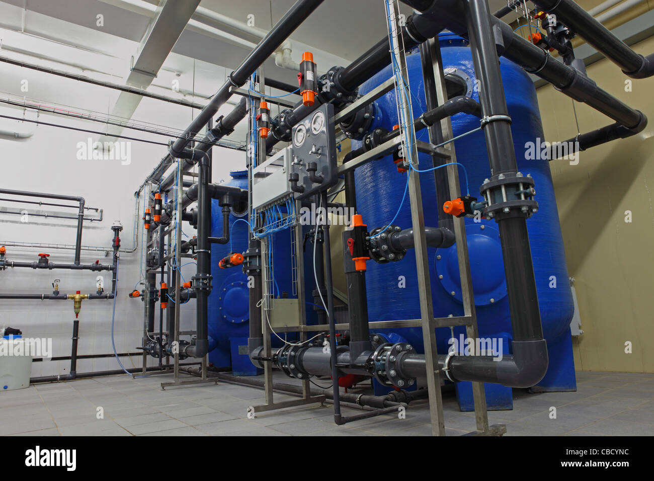 Swimming pool filtration system at basement Stock Photo - Alamy