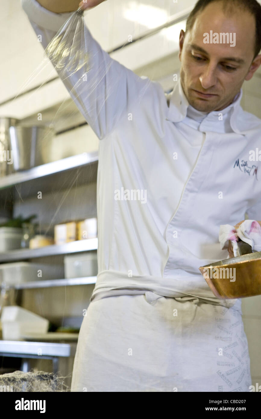 Chef spinning sugar decorations Stock Photo - Alamy
