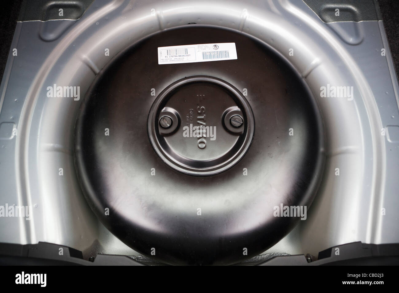 Toroidal tank for LPG, Liquefied petroleum gas, autogas, inside Skoda ...