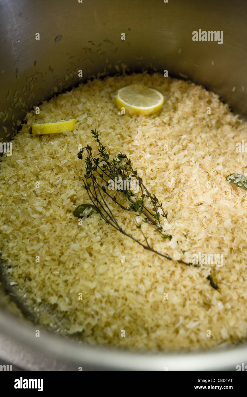 Cooked rice images hi-res stock photography and images - Alamy