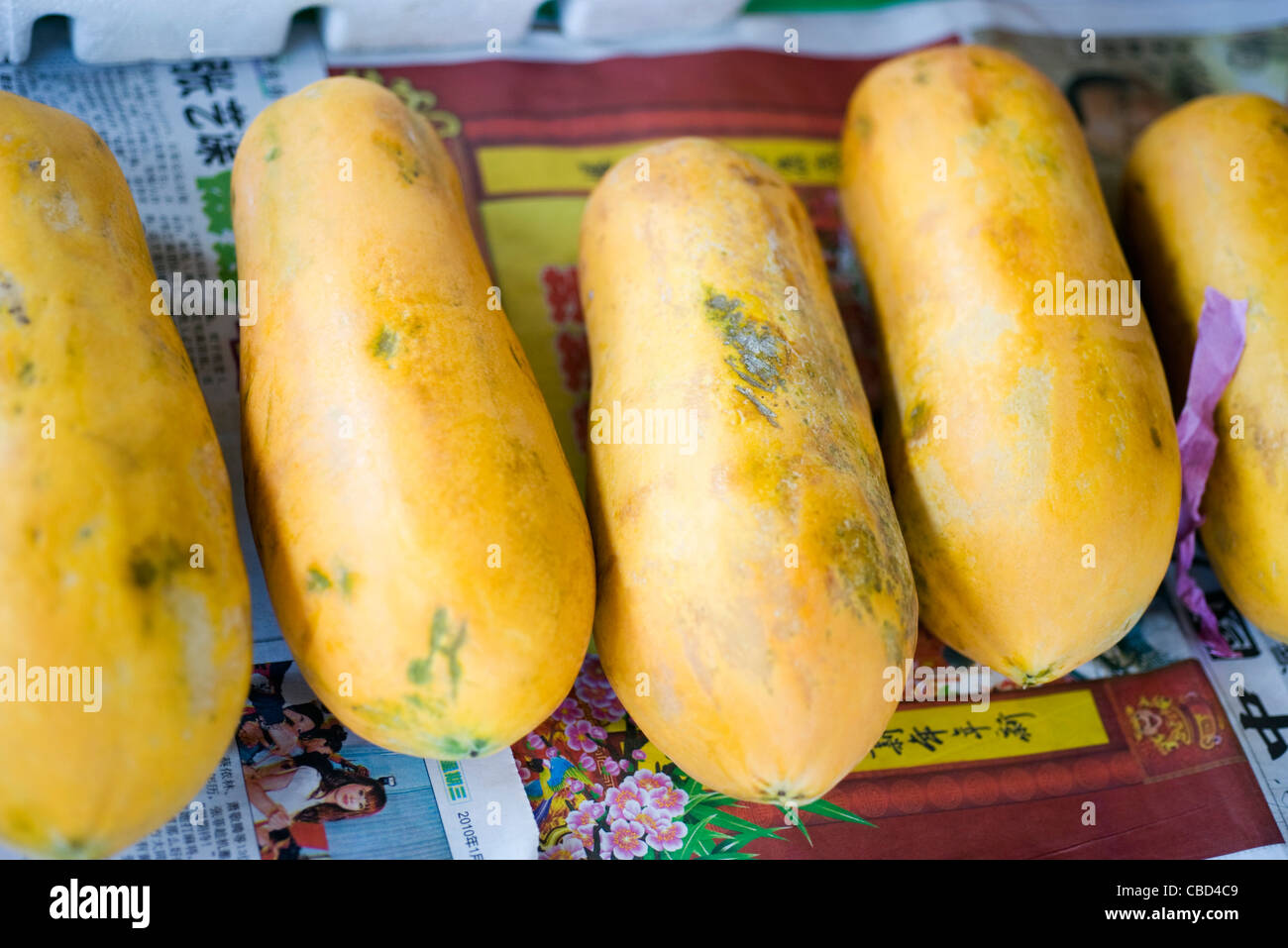 Papaya color colour hi-res stock photography and images - Alamy