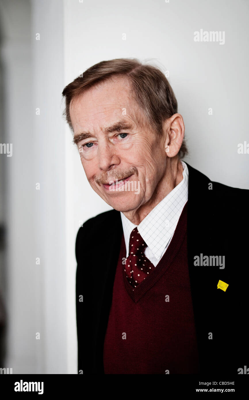 Photo of former czech president vaclav havel hi-res stock photography ...