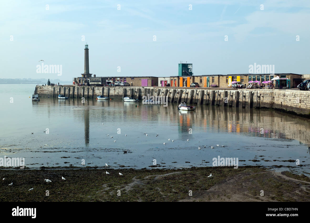 Margate harbour kent lighthouse hi-res stock photography and images - Alamy