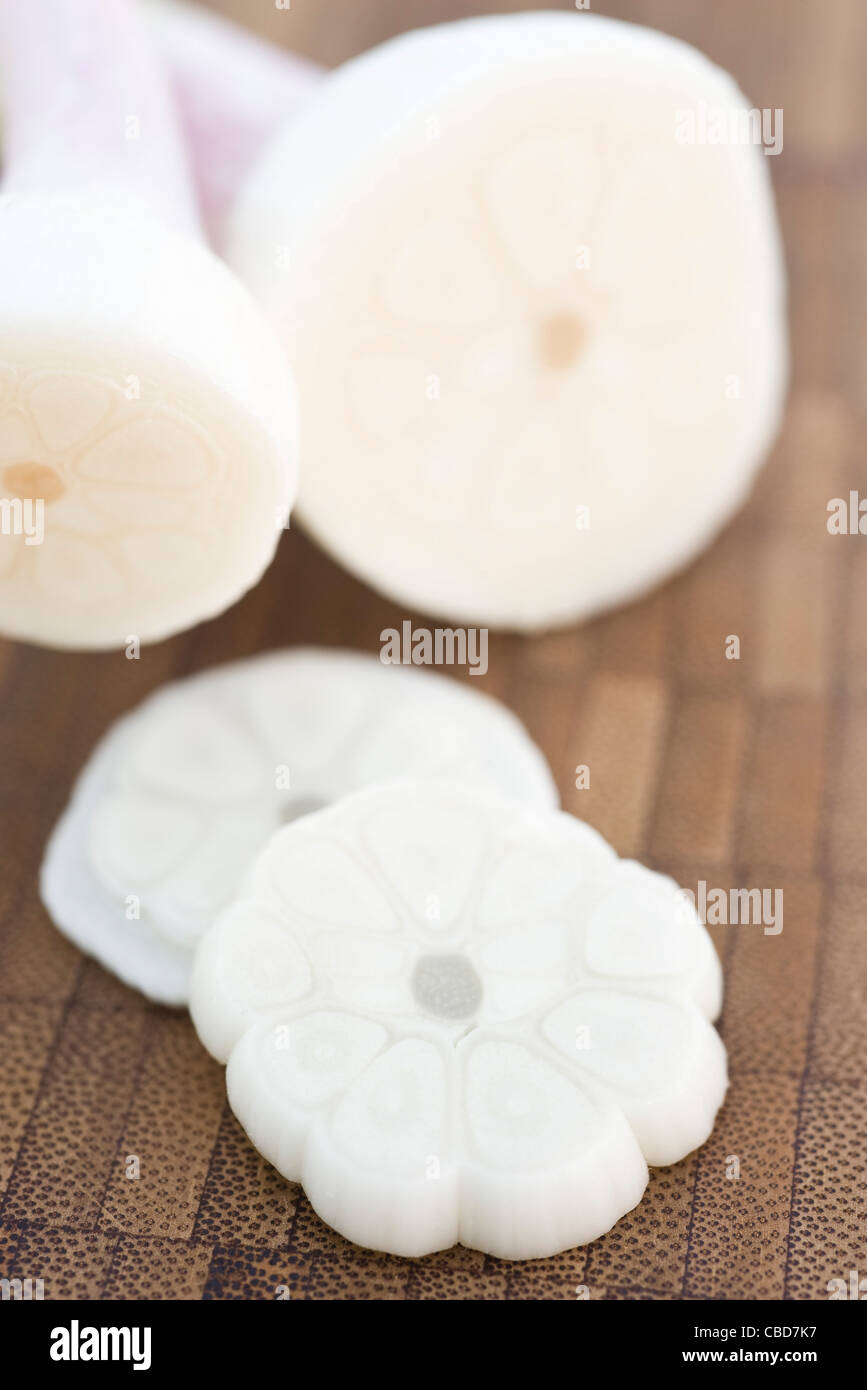 Garlic cross section hi-res stock photography and images - Alamy
