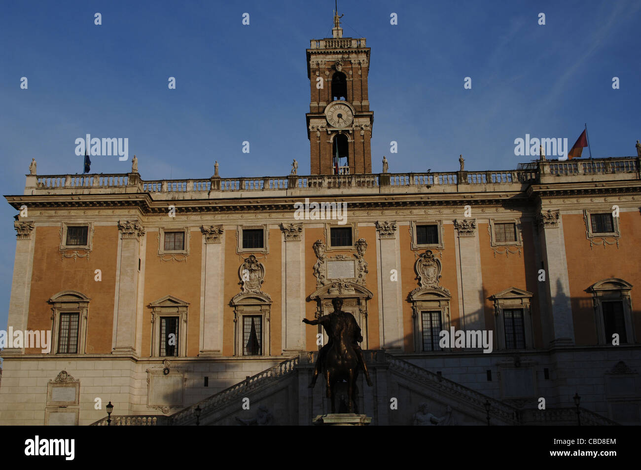 Government building rome italy hi-res stock photography and images - Alamy