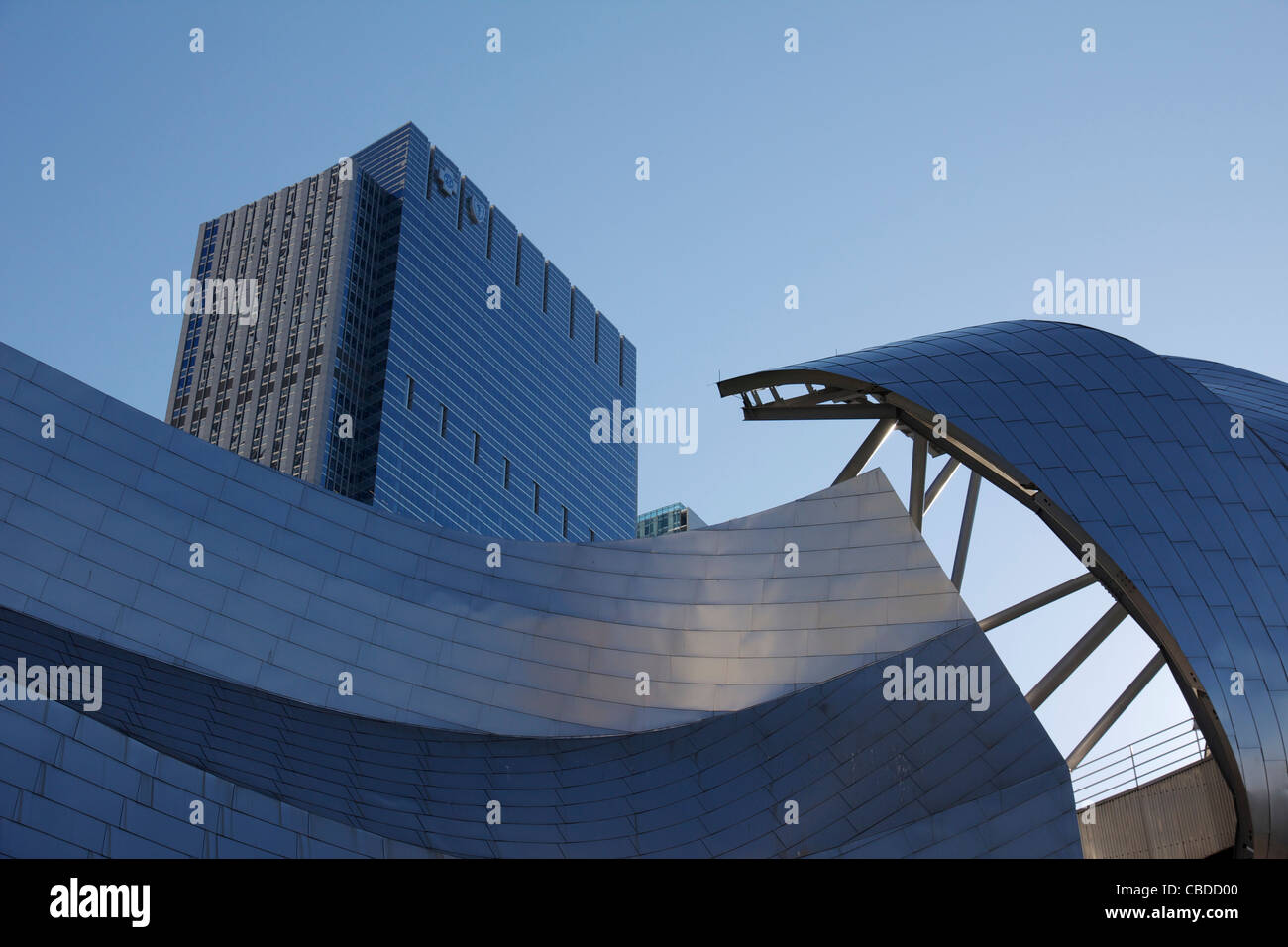 Pritzker Pavilion and Blue Cross Blue Shield building, Chicago ...