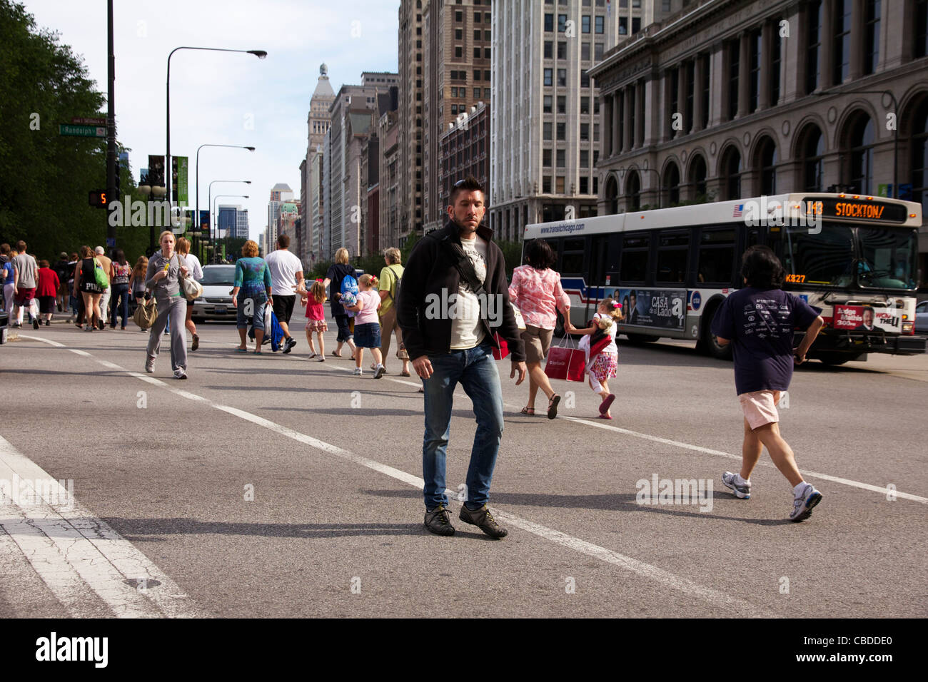 Pedestrians crossing Randolph Street at Michigan Chicago Illinois Stock ...