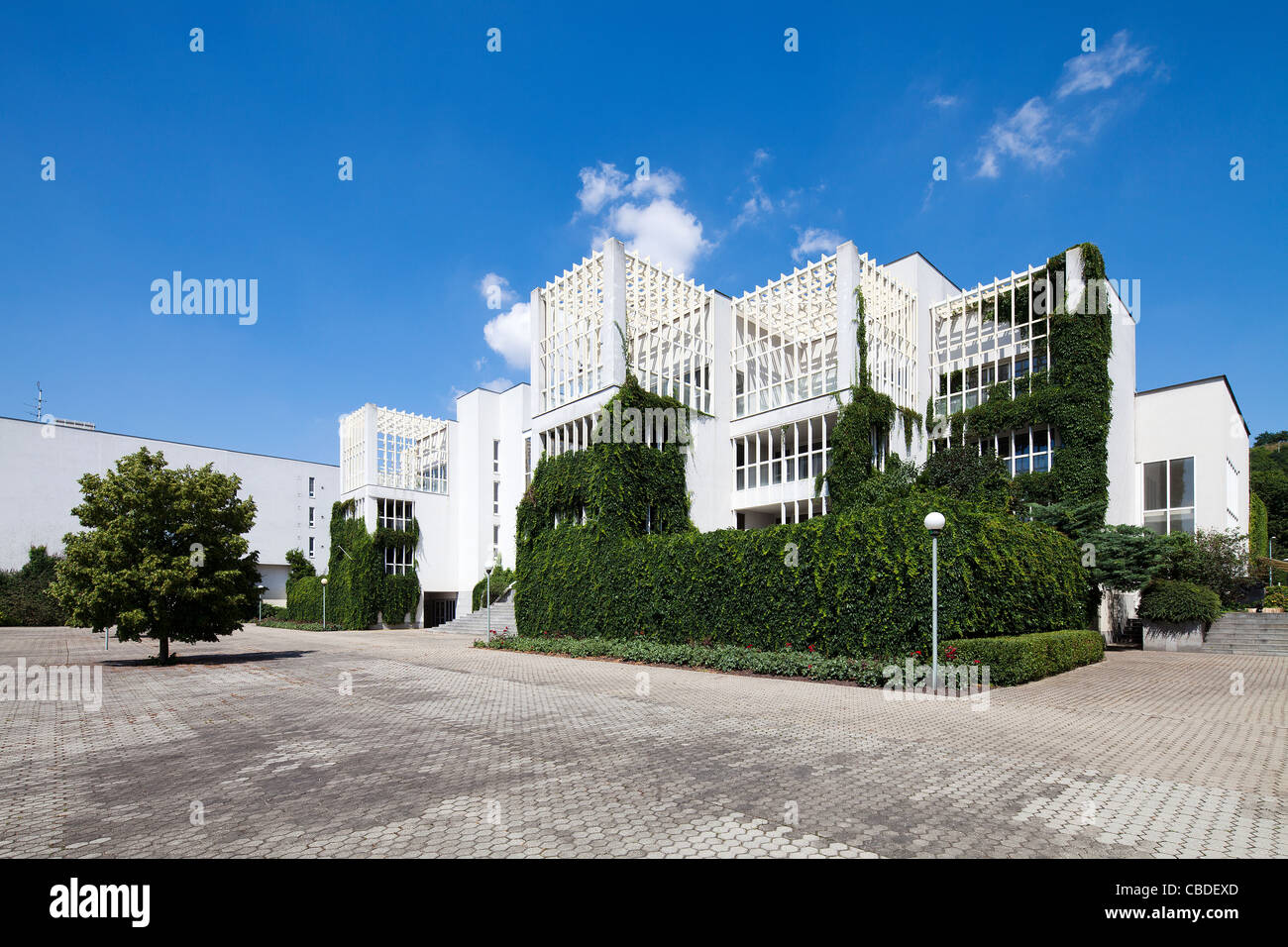 Diplomatic quarter hi-res stock photography and images - Alamy