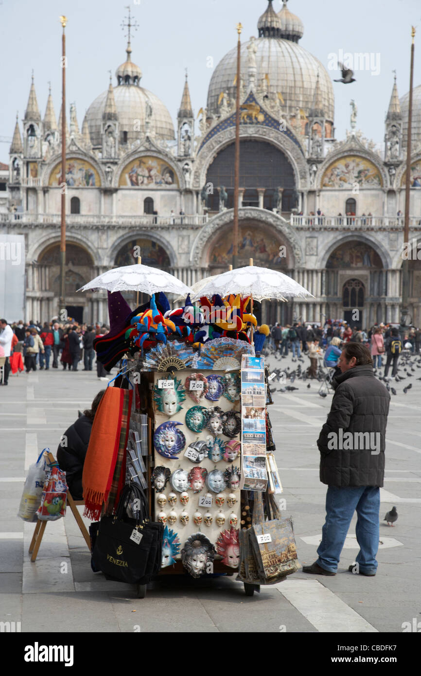 Venetian trader hi-res stock photography and images - Alamy
