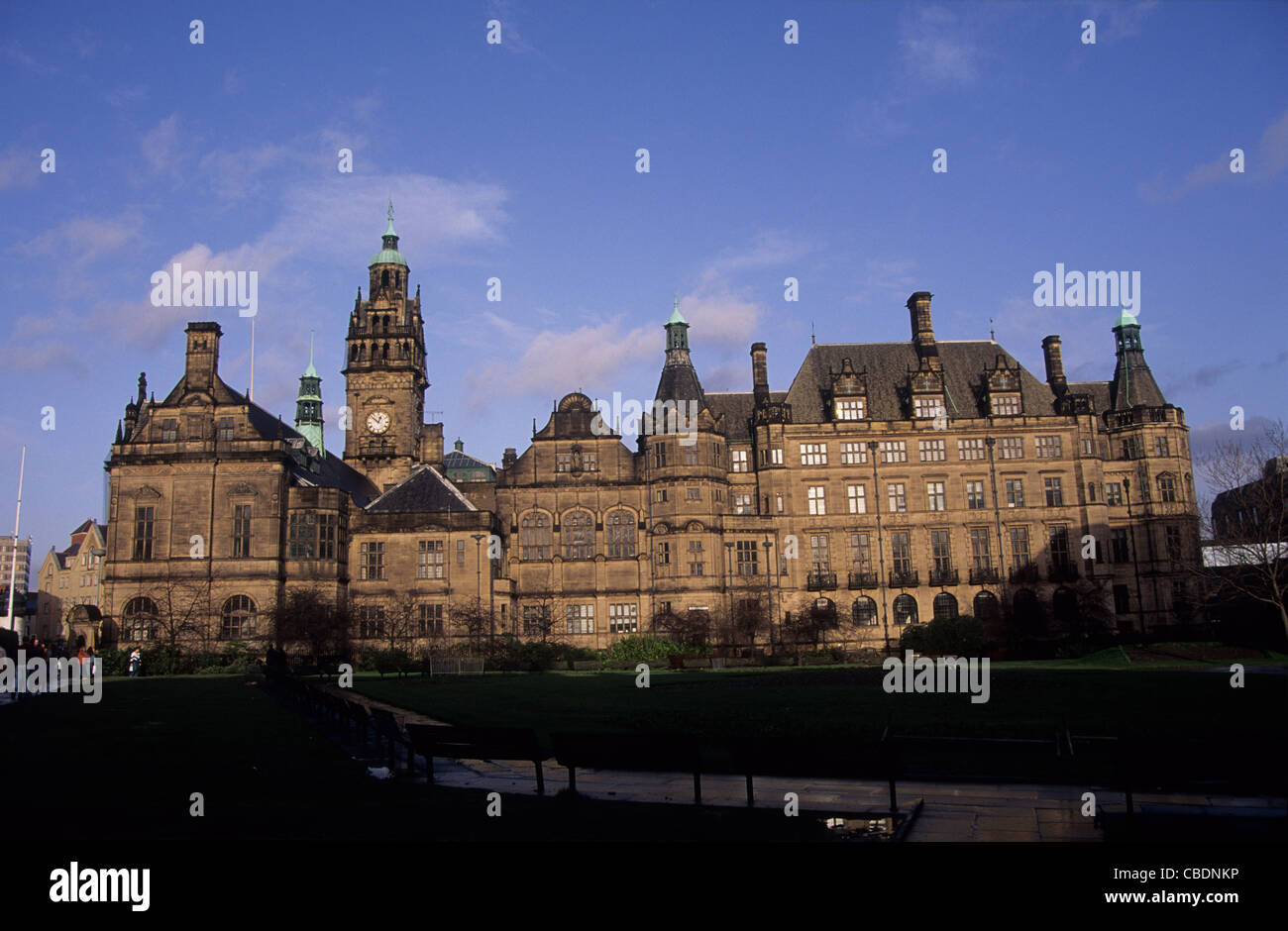 Sheffield evening hi-res stock photography and images - Alamy