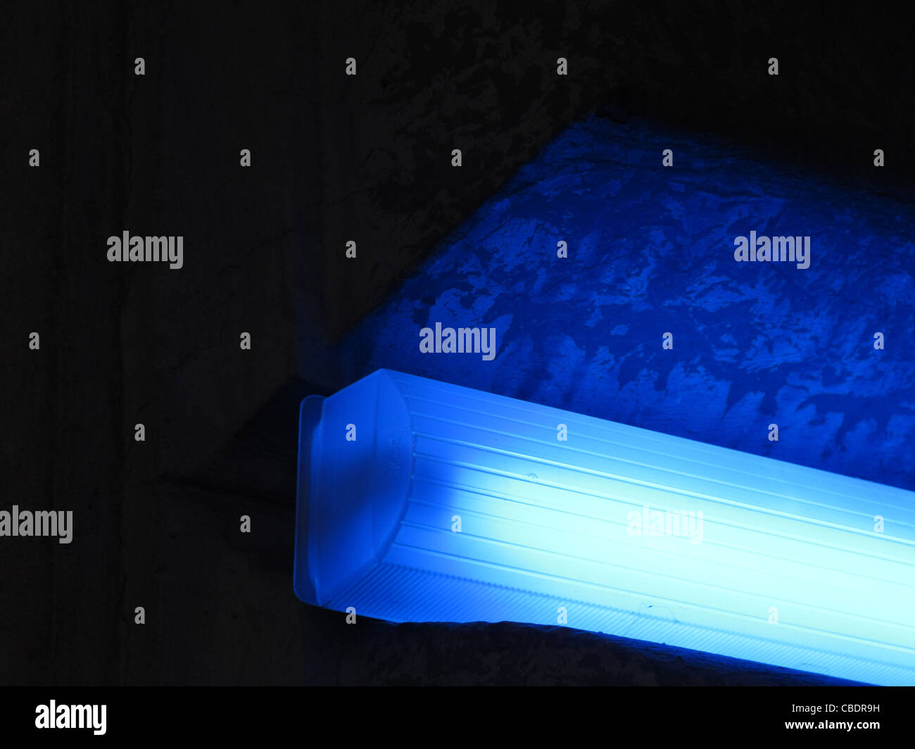 Fluorescent Strip Lighting High Resolution Stock Photography and Images ...