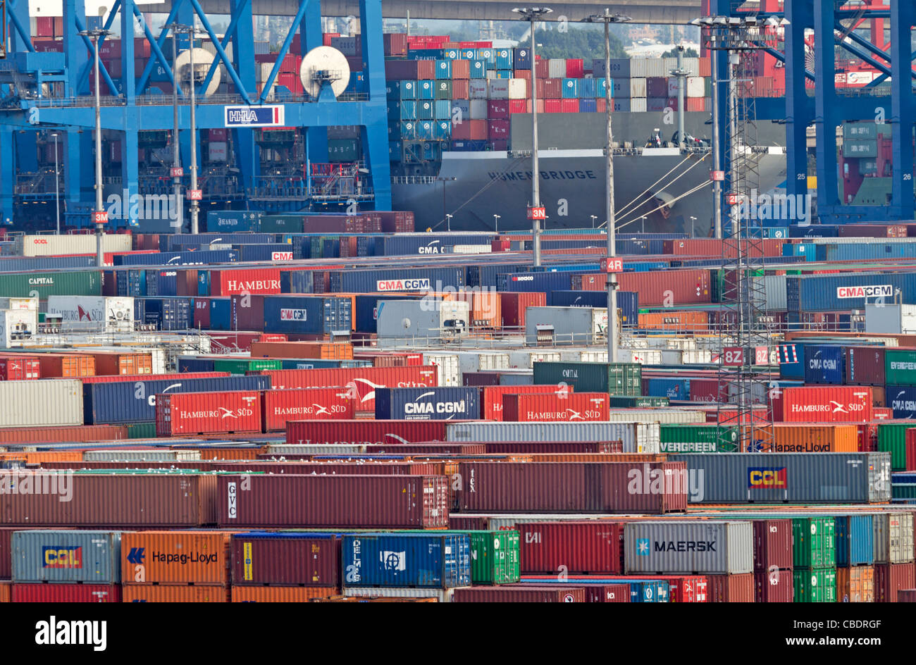 Container terminal at Hamburg harbor Stock Photo - Alamy