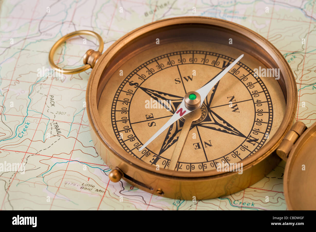 Antique compass rose hi-res stock photography and images - Alamy