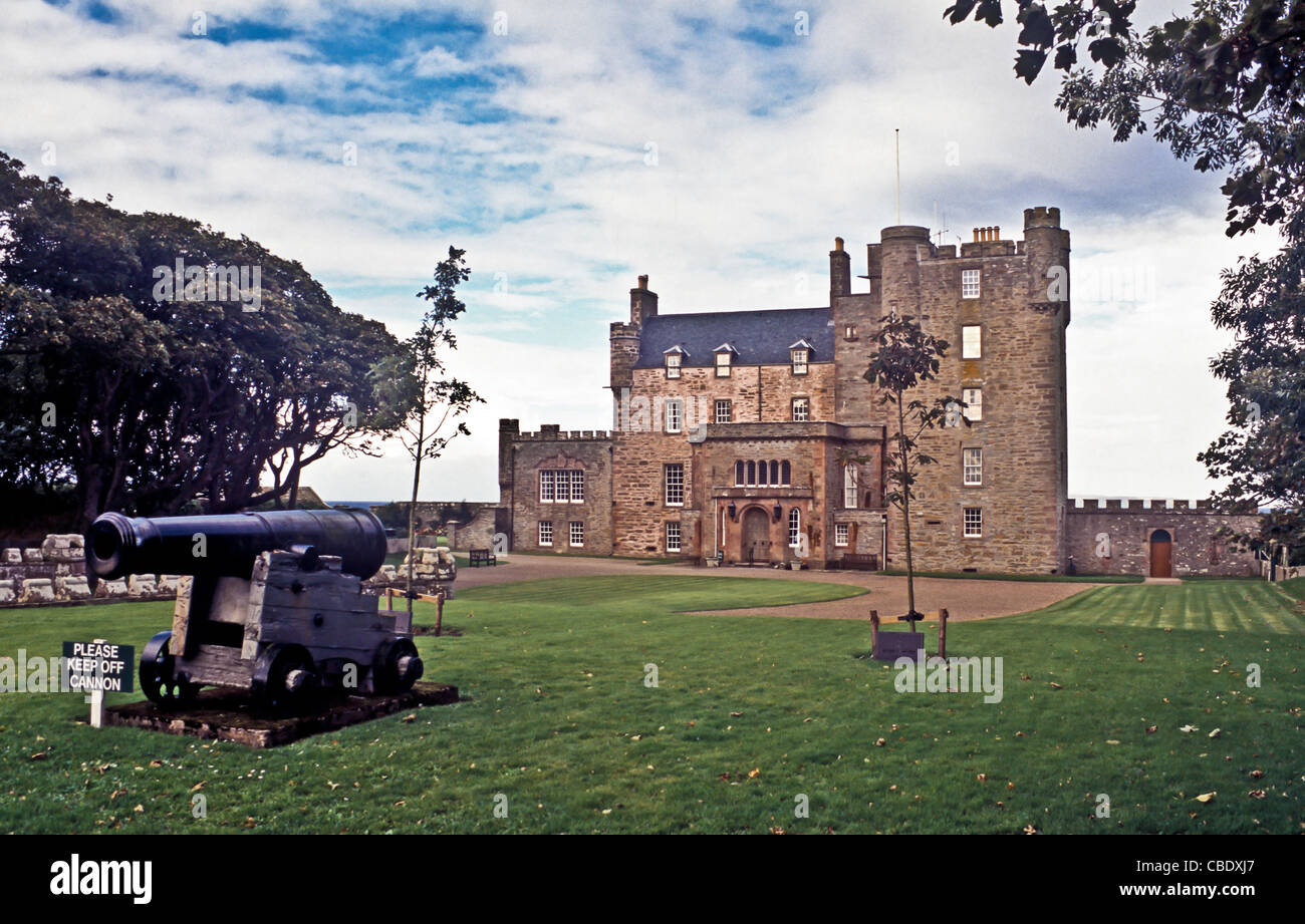 The Castle of Mey in Caithness Scotland Stock Photo - Alamy