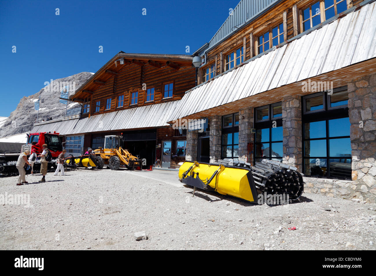 The Zugspitze Zugspitzplatt plateau Glacier Station - Gletscher-Bahnhof ...