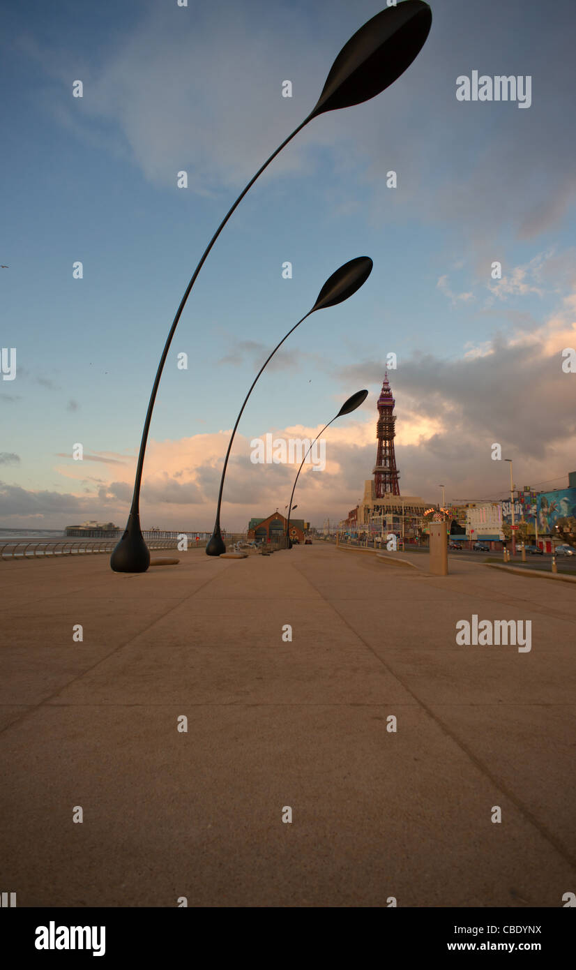 Blackpools new promenade hi-res stock photography and images - Alamy