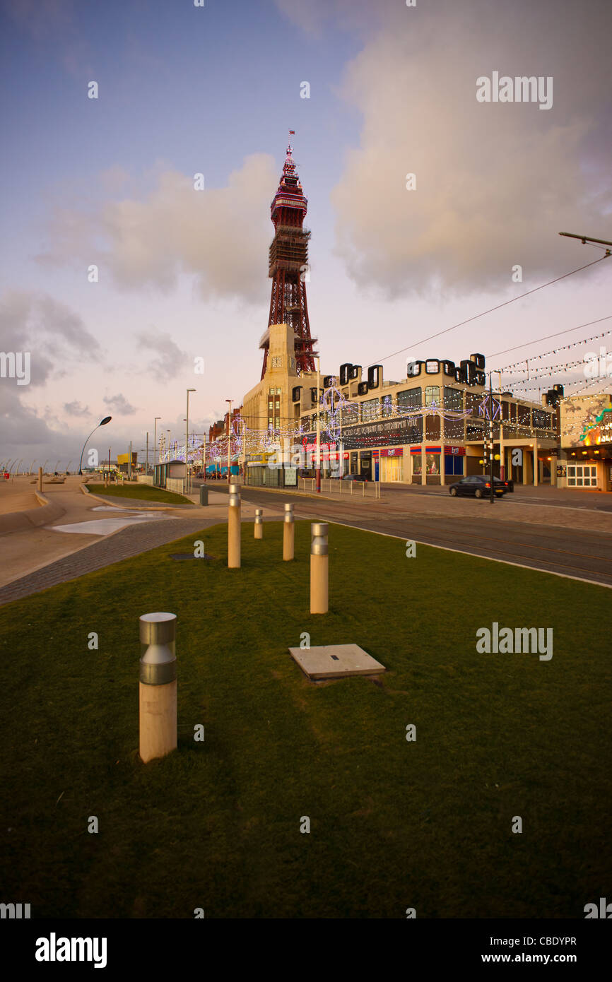 Blackpools new promenade hi-res stock photography and images - Alamy