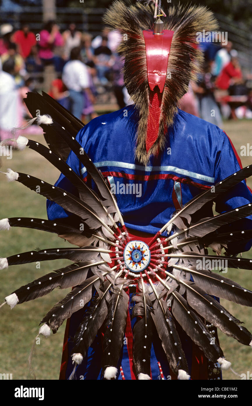 Pacific northwest native americans hi-res stock photography and images ...