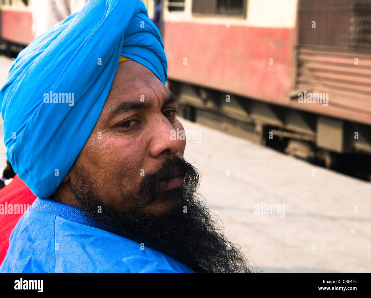 Traditional sikh clothing hi-res stock photography and images - Alamy