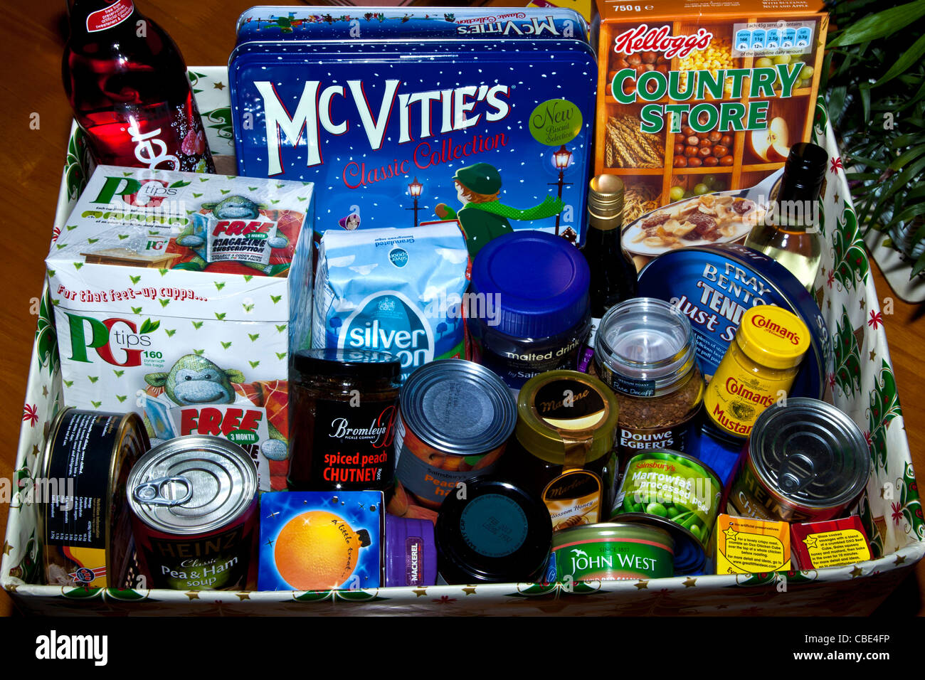 Box of Mixed Groceries Stock Photo - Alamy