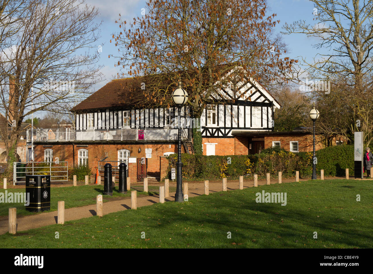 The Stratford Upon Avon Boat Club building Stock Photo - Alamy
