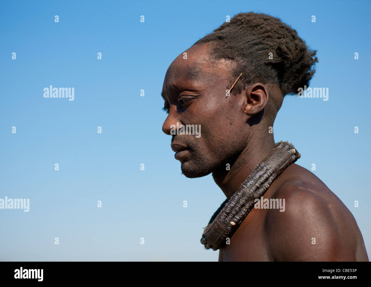Himba Man With Traditional Hairstyle And Copper Necklace, Angola Stock ...
