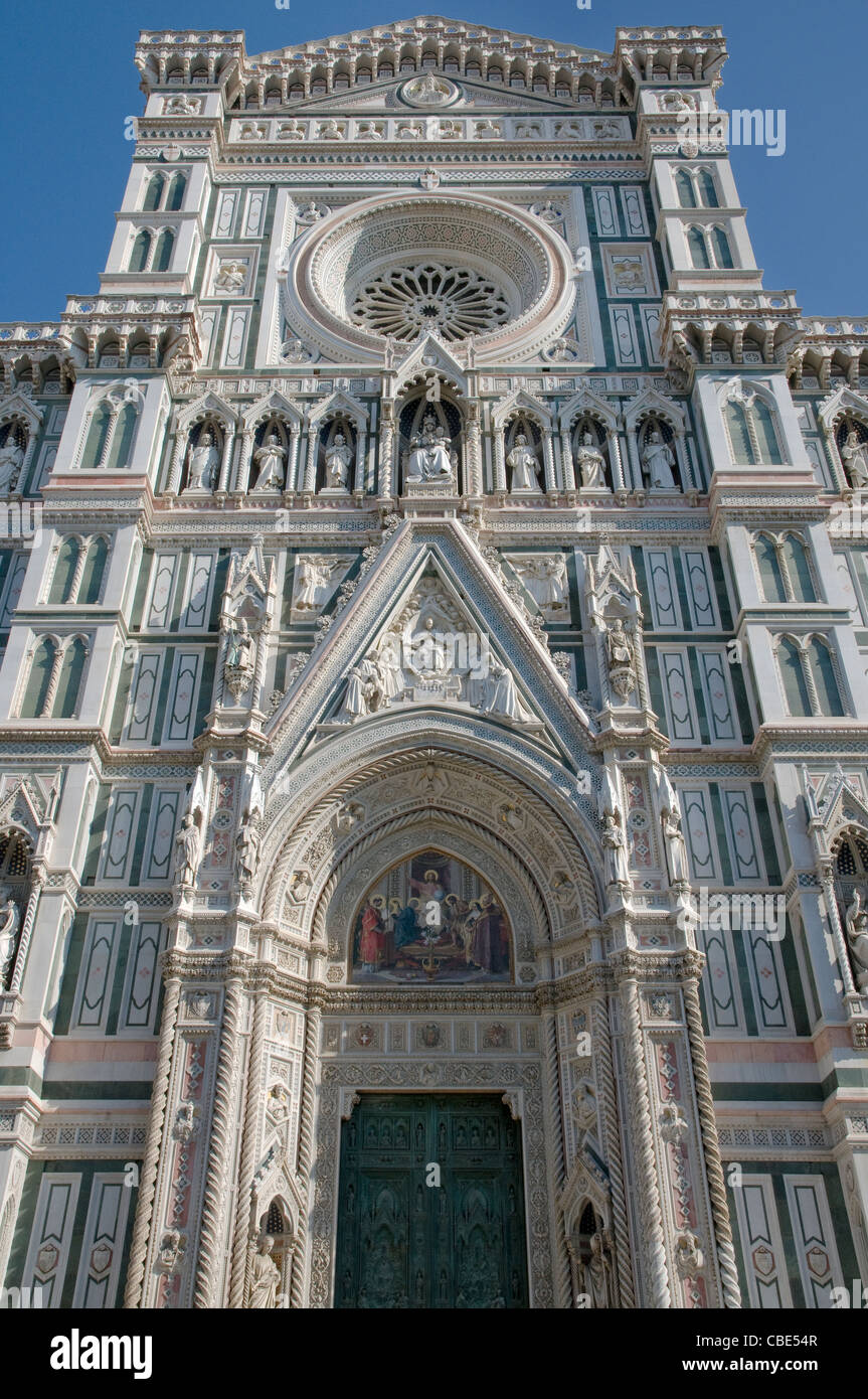 The front facade of the Florence cathedral (Santa Maria del Fiore ...