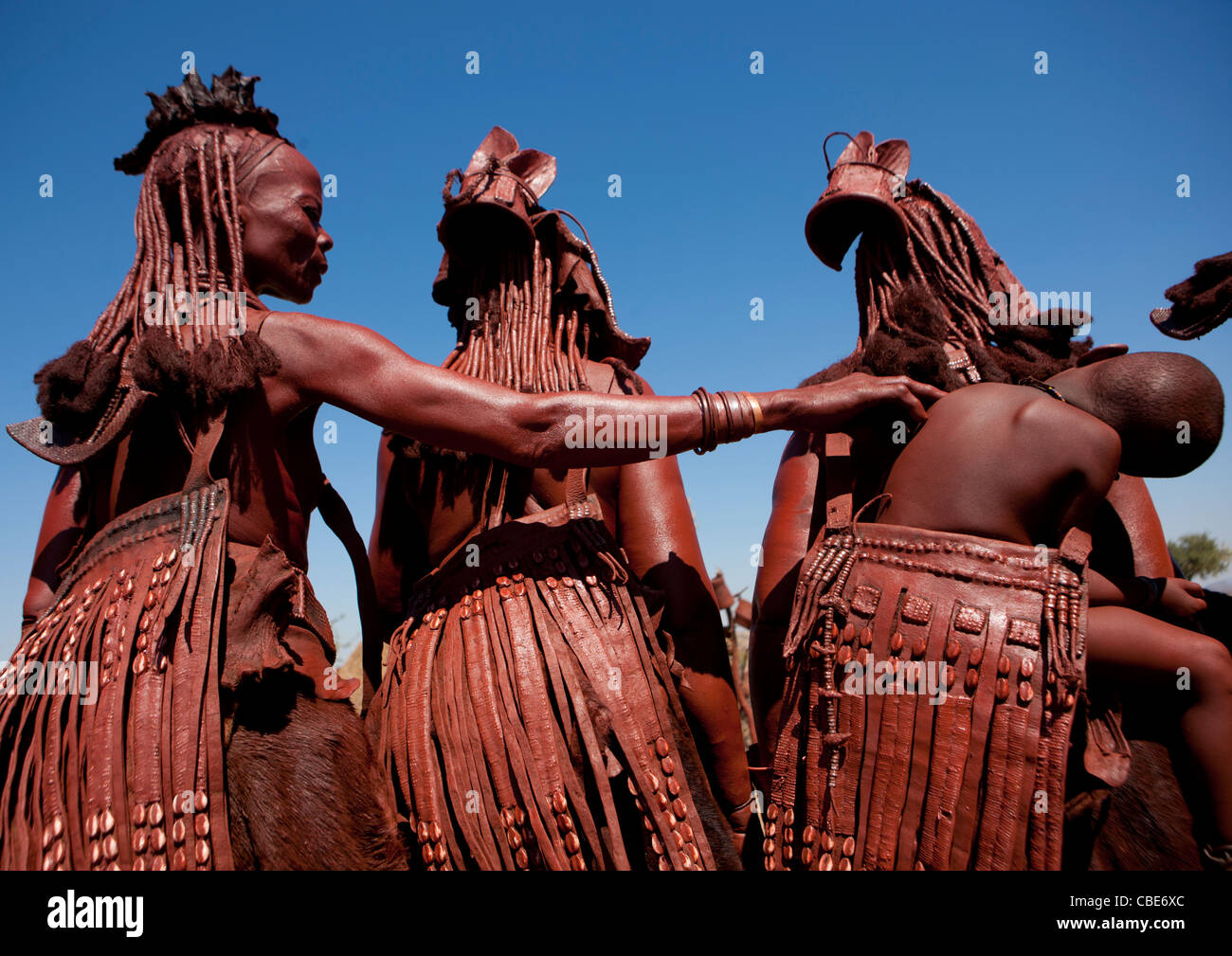 Himba women angola hi-res stock photography and images - Alamy