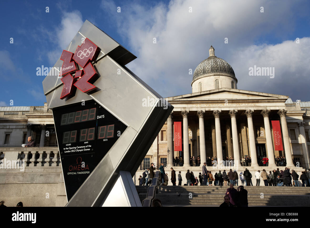 Trafalgar square clock hi-res stock photography and images - Alamy