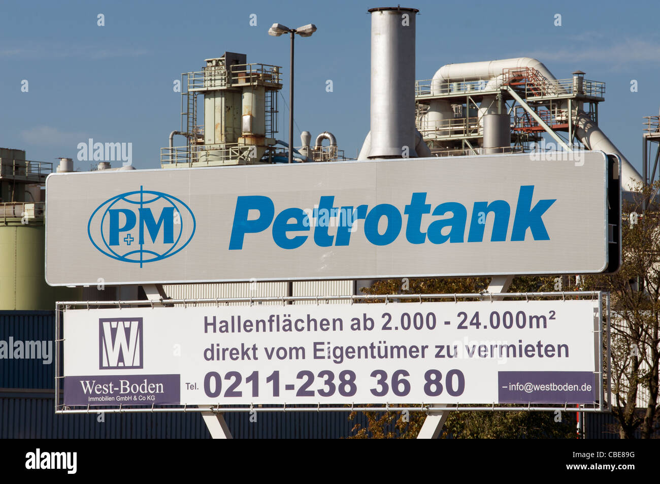 Petrotank, oil storage terminal, Duisburg, Germany Stock Photo - Alamy