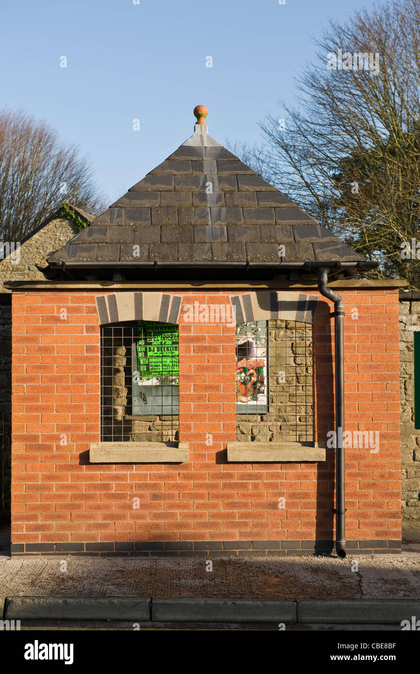 Brick Built Shelter Bus Stop High Resolution Stock Photography and ...
