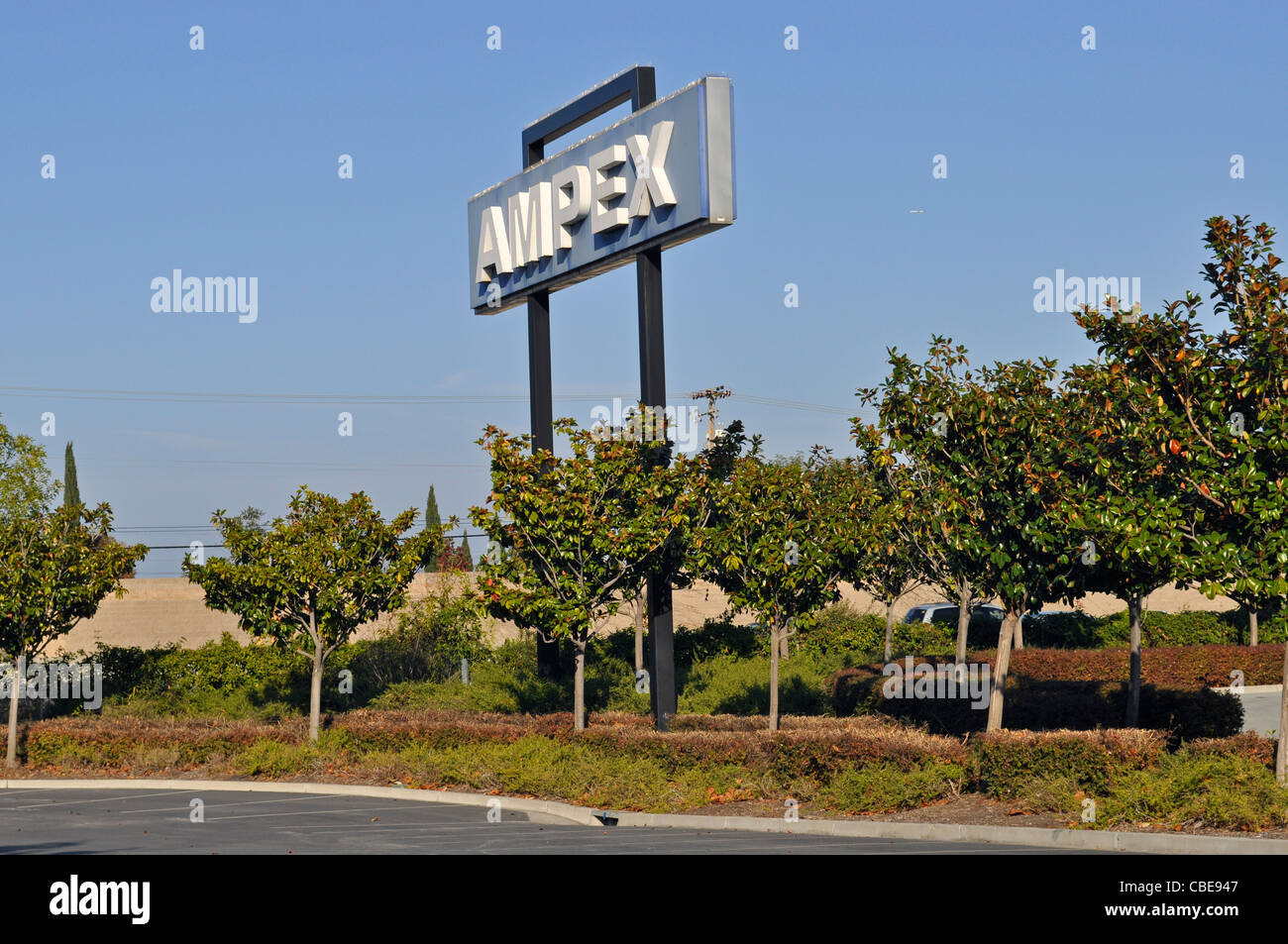 Data storage systems hi-res stock photography and images - Alamy