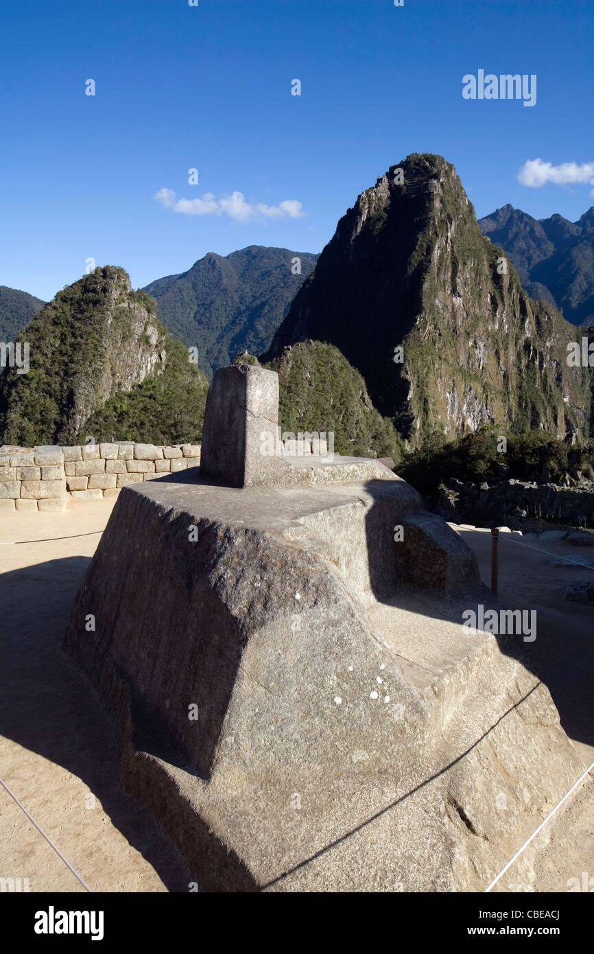Intihuatana stone machu picchu hi-res stock photography and images - Alamy