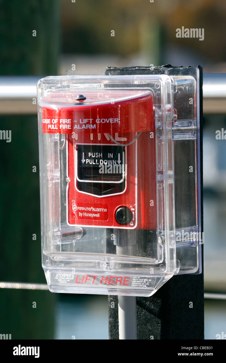 Fire alarm call box hi-res stock photography and images - Alamy