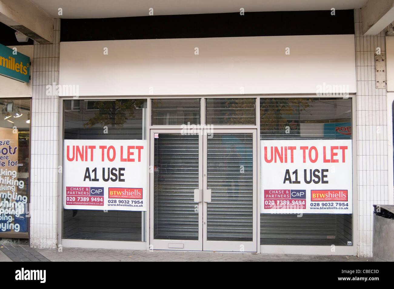 Empty high street shop unit hi-res stock photography and images - Alamy