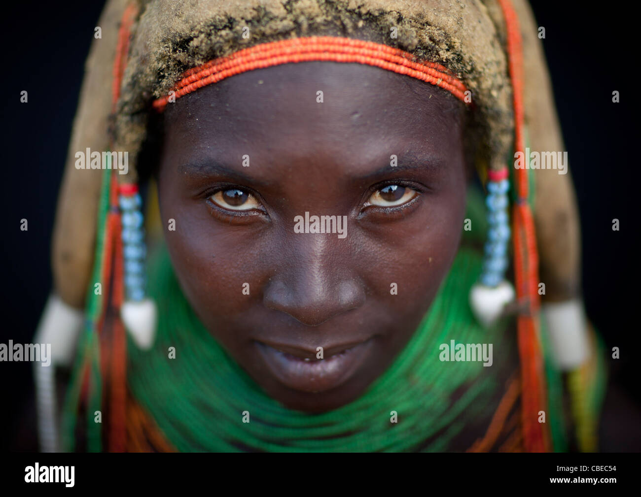Mwila Woman Wearing The Vilanda Necklace, Chibia Area, Angola Stock ...