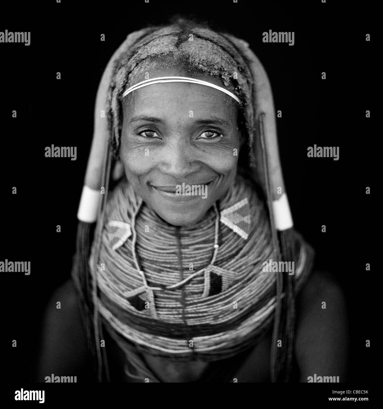 Mwila tribe woman angola hi-res stock photography and images - Alamy