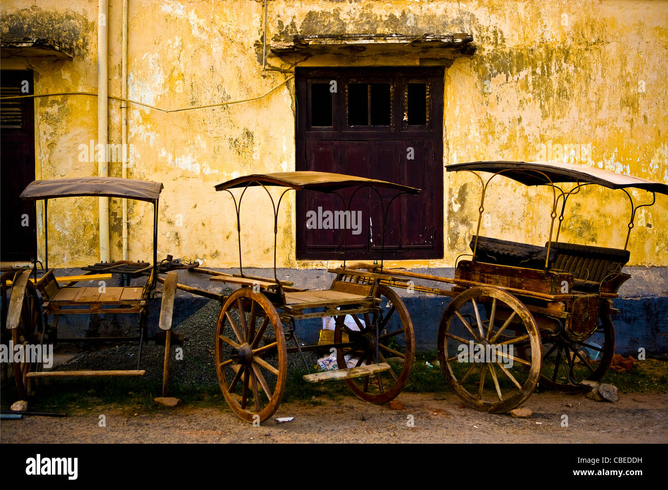 Manual rickshaw hi-res stock photography and images - Alamy