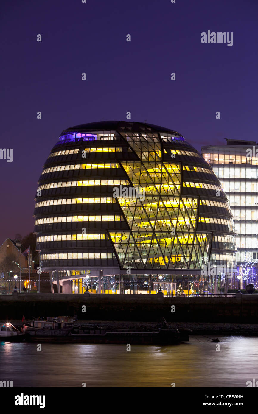 City hall london hi-res stock photography and images - Alamy