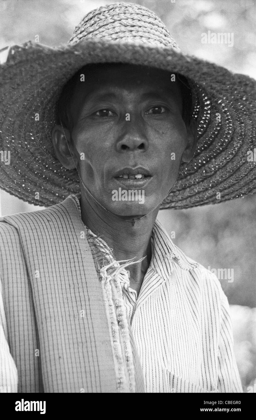 Man without a country hi-res stock photography and images - Alamy