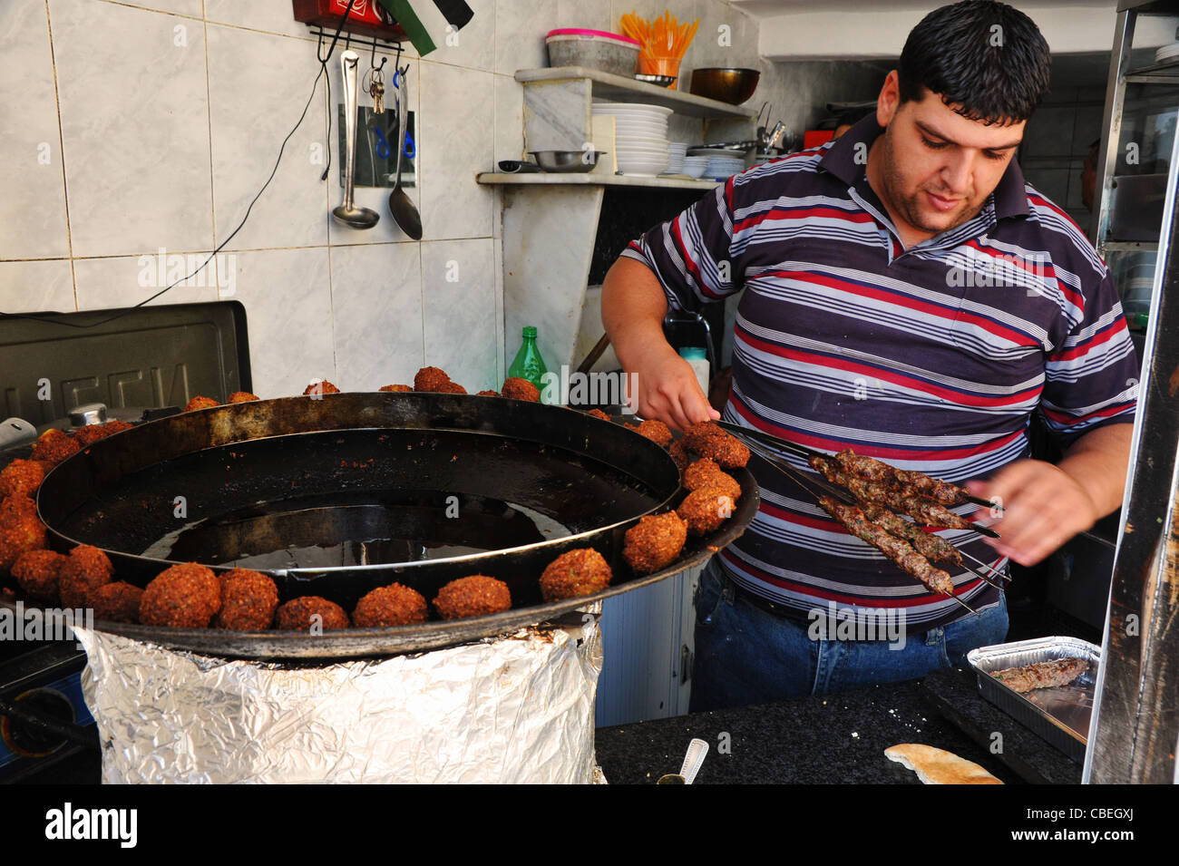 Streets of Ramallah, A kebab seller Stock Photo - Alamy